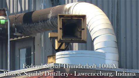 Federal Signal Thunderbolt 1003 Siren Test Short Alert 2001
