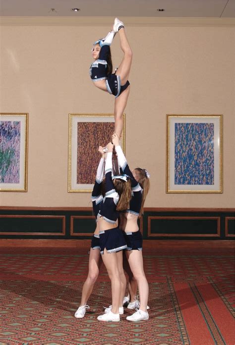Cheer Stunt Scorpion Cheerleading Cheers Cheerleading Pictures Cheer Stunts Cheer Dance