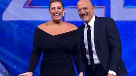 Zelig Ultima Puntata Con Vanessa Incontrada E Claudio Bisio InDirettaTV