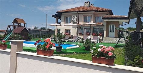 Вила бг Вили под наем къщи за гости семейни хотели на море