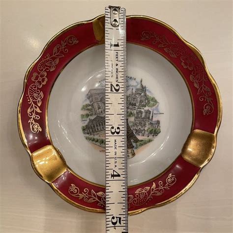 Vintage Accents Vtg Porcelain Gold Trimmed Ashtray La Tour Eiffel