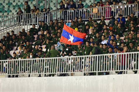 ၆၀ ကြိမ်မြောက် တပ်မတော်ကာကွယ်ရေးဦးစီးချုပ်ဖလားတပ်မတော် ကြည်း၊ရေ၊လေ ဘောလုံးပြိုင်ပွဲ ဗိုလ်လုပွဲတ