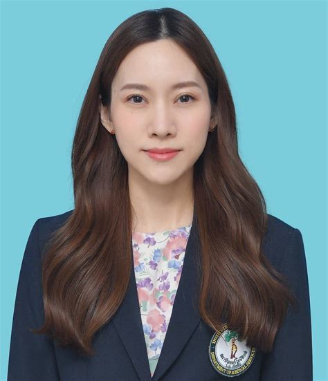 พญ โสภินันท์ ศิริปุญโญทัย Institute Of Orthopaedics Department Of Medical Services