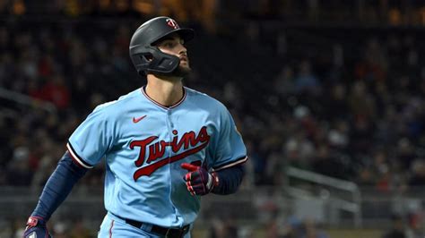 Wallners 3 Rbi Lead Twins Over White Sox Sports Illustrated