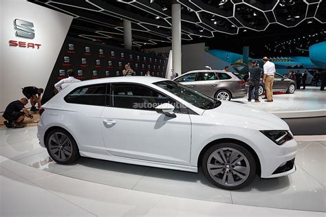 Frankfurt Seat Leon Sc Fr Tsi Live Photos Autoevolution