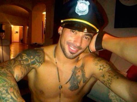 Fotos Se Filtran Imágenes íntimas De Ezequiel Lavezzi Y Su Esposa