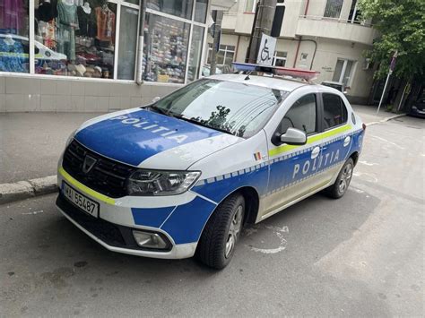 Polițist constănțean cercetat disciplinar după ce a parcat pe un loc