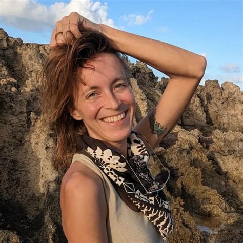 Sarah Danser Former Naked And Afraid Star Dies In Horrific Car Crash