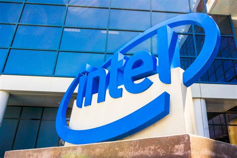 Intel Stock Gains Amid Progress On Intel 3 Process Tokenist