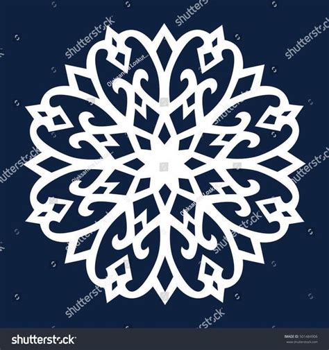 Альбомы Вытынанки шаблоны для вырезания Paper Snowflake Patterns Snowflakes Paper Cut Design