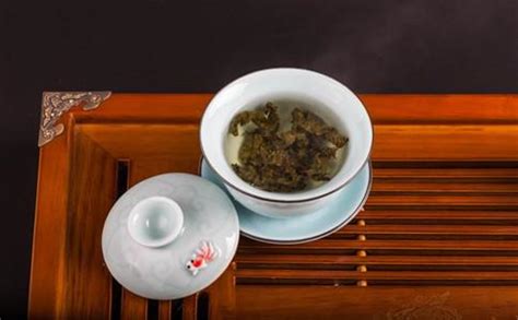 秋天女性喝什么茶 女性心火旺喝什么茶 随意云