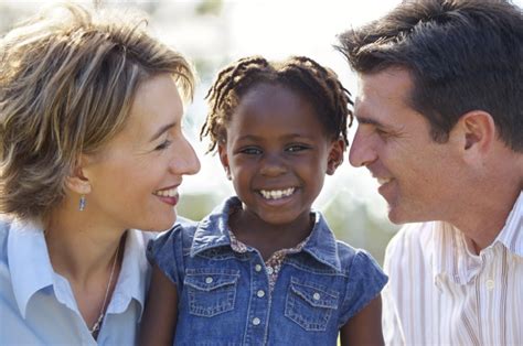 FAMILIA ADOPTIVA definición características tipos y más