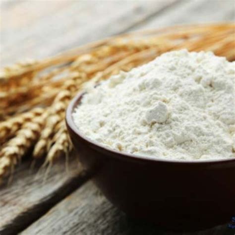 خرید و قیمت نشاسته گندم فوق تصفیه 200گرمی مخصوص تولید سوسیس و کالباس از