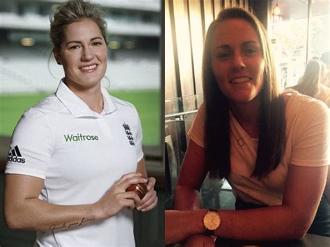 In Pics Top 8 Most Beautiful And Hot Women Cricketers In The World