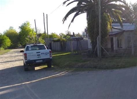 Se metió en una casa de Villa Elisa le dijo a una mujer que tenían