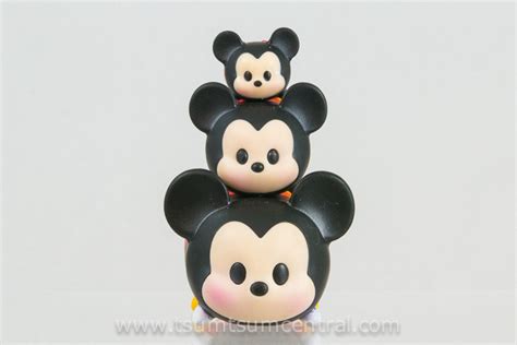 Mickey Mouse Mickey And Friends At Tsum Tsum Central