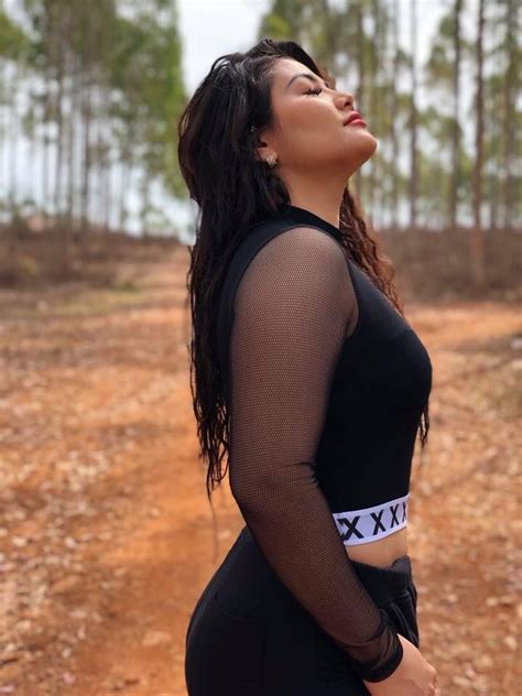 May Pan Che Myanmar Model Girls Gallery