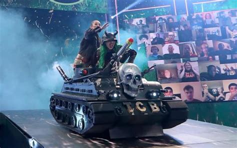 Shotzi Blackheart Reveals Why She Ditched Her Tank In Wwe The Overtimer