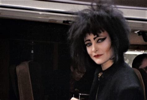 Hear Siouxsie Siouxs Searing Isolated Vocals On ‘kiss Them For Me
