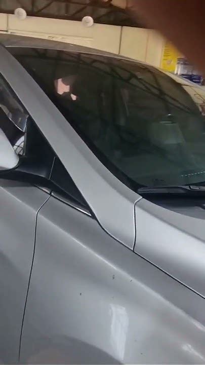 아반떼md 엔진오일을 교환할때 엔진 속 잔유제거 오일샤워 에어컨필터 교환하고 실내 항균탈취 중 꼭 눈으로 보셔야 알수가 있습니다 김포시 풍무동 승가로55 현대종합카센타