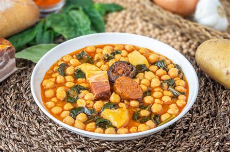 Los 6 Mejores Potajes Tradicionales Para Esta Semana Santa