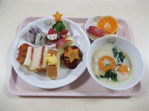 クリスマス会 お楽しみメニュー げんきな森中央保育園大分市にある自然豊かな保育園です