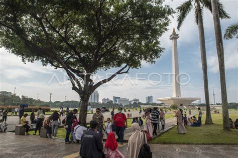 MONAS KEMBALI DIBUKA UNTUK UMUM ANTARA Foto