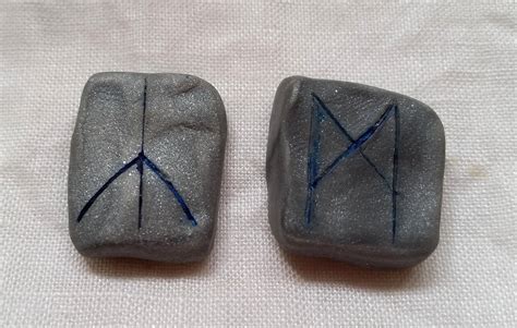 Soul Intent Arts The Weekly Rune Algiz Reversed Soul Intent Arts