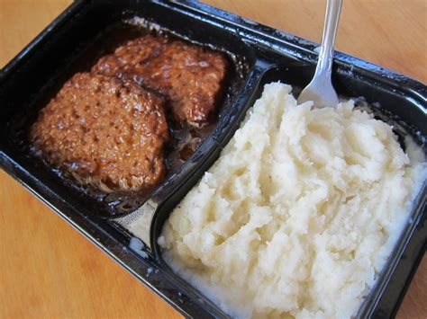 Frozen Friday Boston Market Meatloaf Frozen Dinner