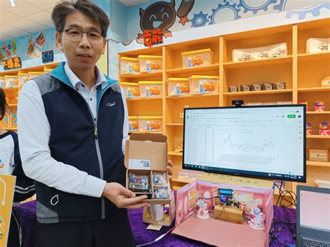 揪阿公阿嬤一起做運動 湖北國小「防疫健身機」獲彰化資訊科技金牌