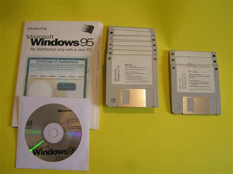 Vintage Microsoft Windows 95 Floppy Disks And Cd Pc Software Operating