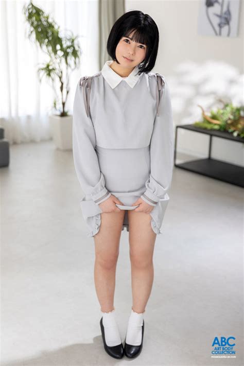 Av史上最小級！業界震撼138cmのav女優！超希少ミニマム美少女デビュー 水無瀬りり 私、av女優デビューしました。
