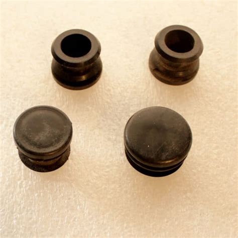 Embout tube carré à fixer au bout des tubes ronds ou carrés