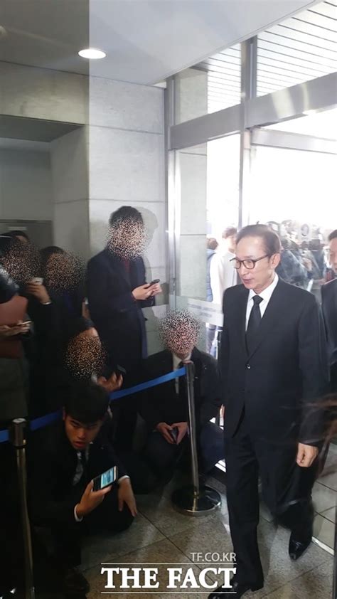 김영삼 전 대통령 서거 이명박 민주화 이끈 역사적 인물 정치 기사 더팩트