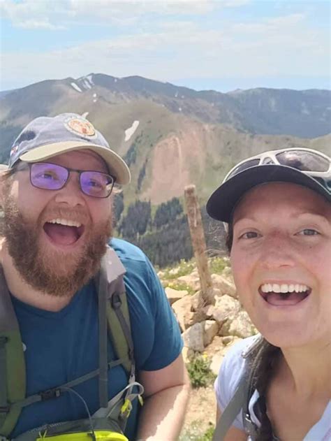 Couples Hiking Guide Story Your Adventure Coach