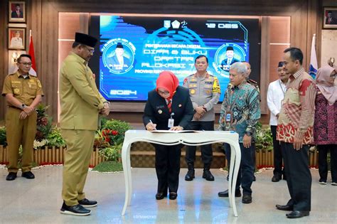 Pemkot Pangkalpinang Terima Penghargaan Pemerintah Dengan Penyajian Data Terbaik Tahun Ini
