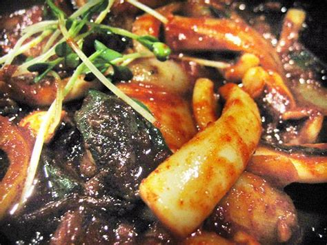 韓国の激辛料理、食べ比べ！ ソウルナビ