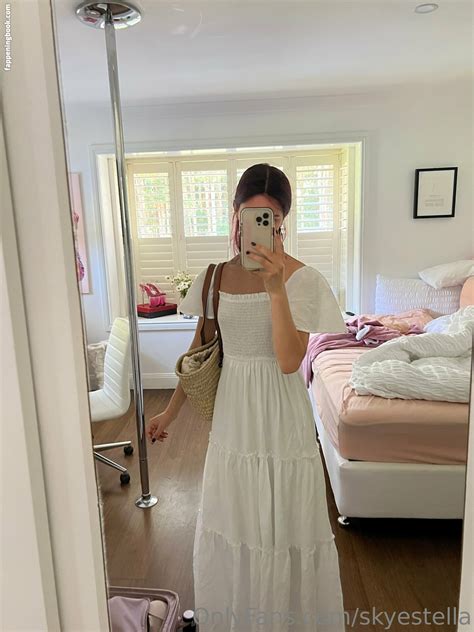 Skyestella Nude Onlyfans Leaks Fappening Page Fappeningbook