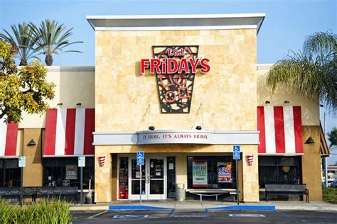 Tgi Fridays Restructures Former Ceo Buys Locations Perigon