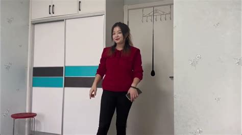 老公前女友打電話說後悔了，媳婦聽說後非要去見她，來了這番操作。 夫妻 搞笑 生活 Youtube