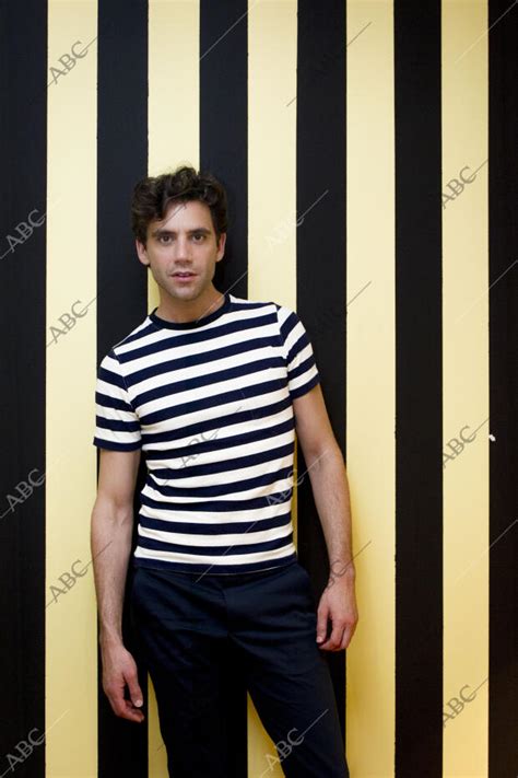 Entrevista Con El Cantante Mika Archivo Abc