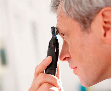 Philips Norelco Series 1000 Nose Ear And Eyebrow Trimmer Buy Best