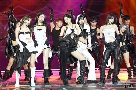 2ne1闊別10年合體撐《sbs歌謠大戰》掀高潮｜即時新聞｜繽fun星網｜oncc東網