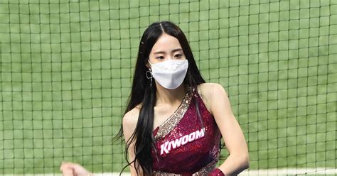 치어리더 박혜인 바람 불면 날아갈 듯한 몸매 엑s Hd포토