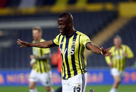 Enner Valencia De Jugar En La Liga MX A Compartir El Vestidor Con