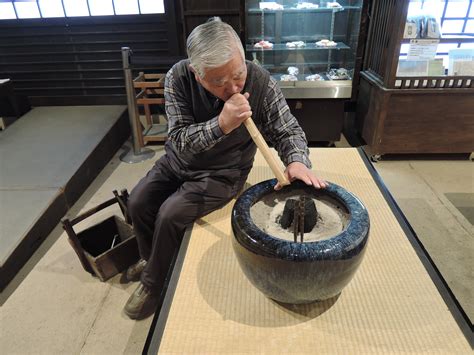 今年も火鉢が登場 浜屋敷ときどきブログ