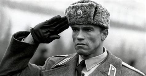 Почему военные отдают честь прикладывая руку к голове Nathoncharova — Livejournal