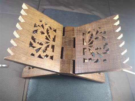 Nice Vintage Wooden Book Holder Folding Bible Cookbook Stand Hand