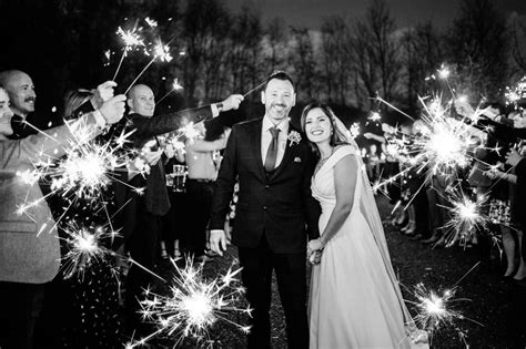 Sylen Lakes Wedding Venue In Llanelli Wales Amazing Space Weddings