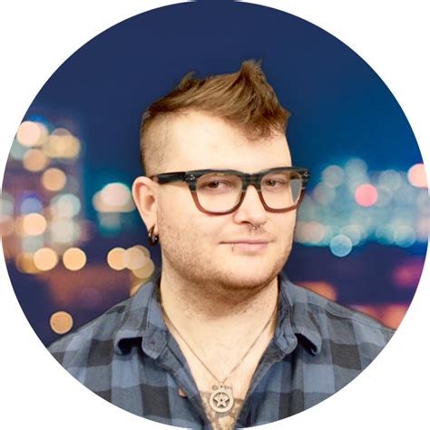 Hathor Hamilton Medium